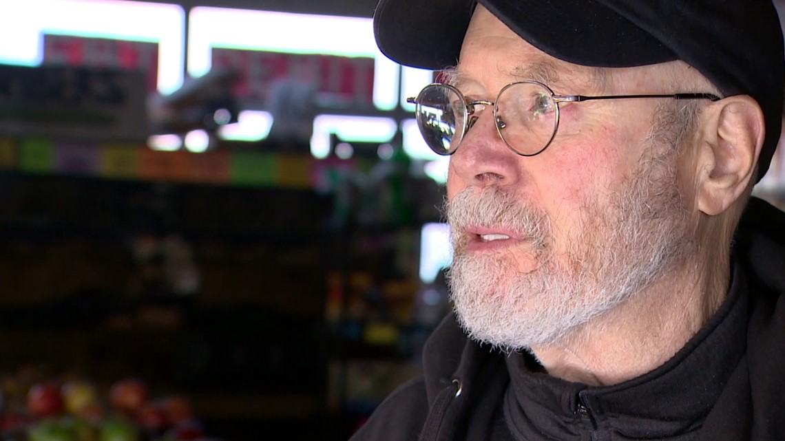 Early morning fire damages Rising Sun Produce in Seattle | king5.com