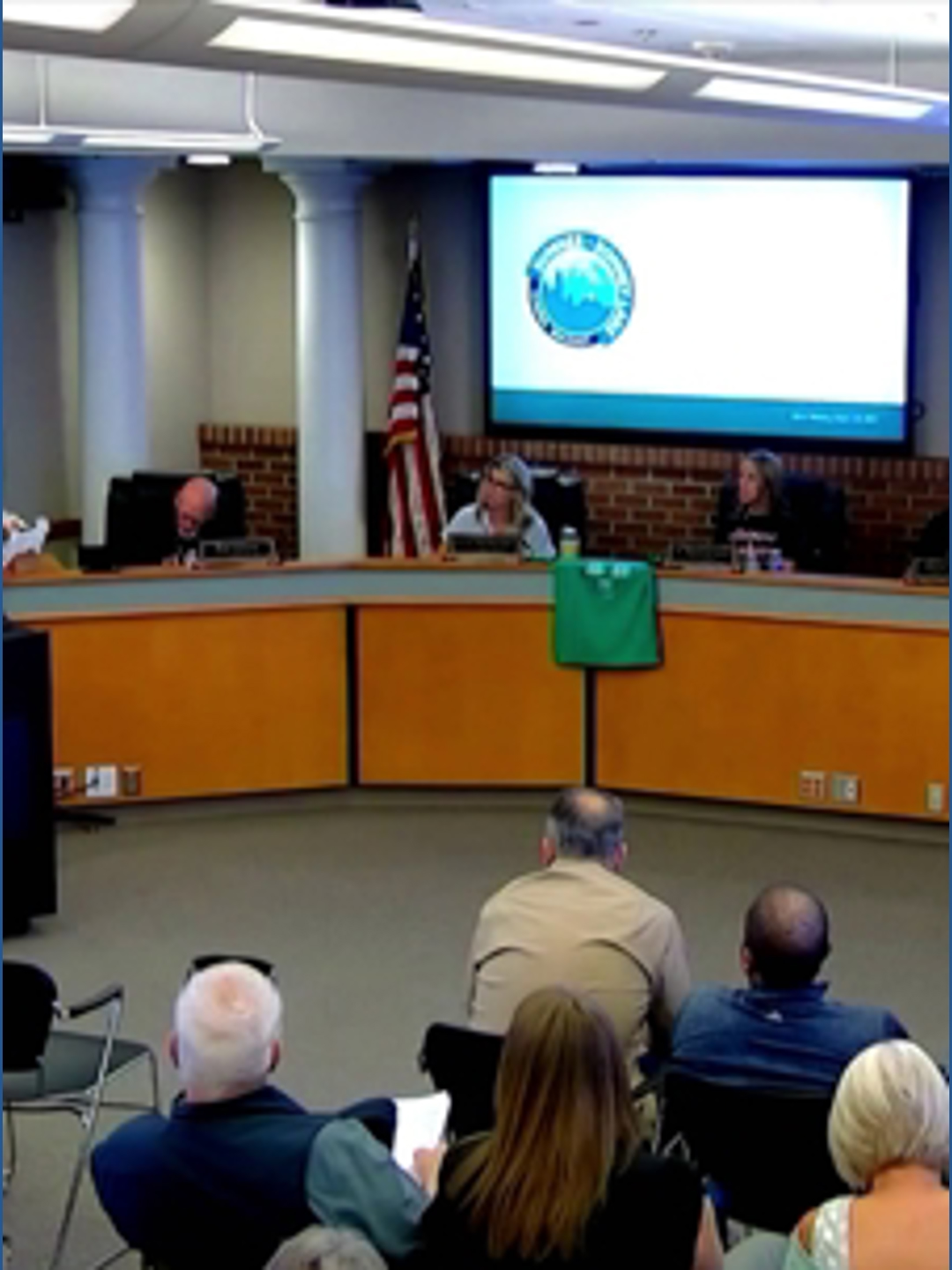 School district reviews facility policies after drag event | king5.com