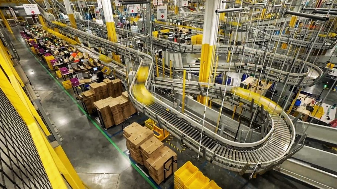 Inside Amazon's largest fulfillment center in Washington state | king5.com