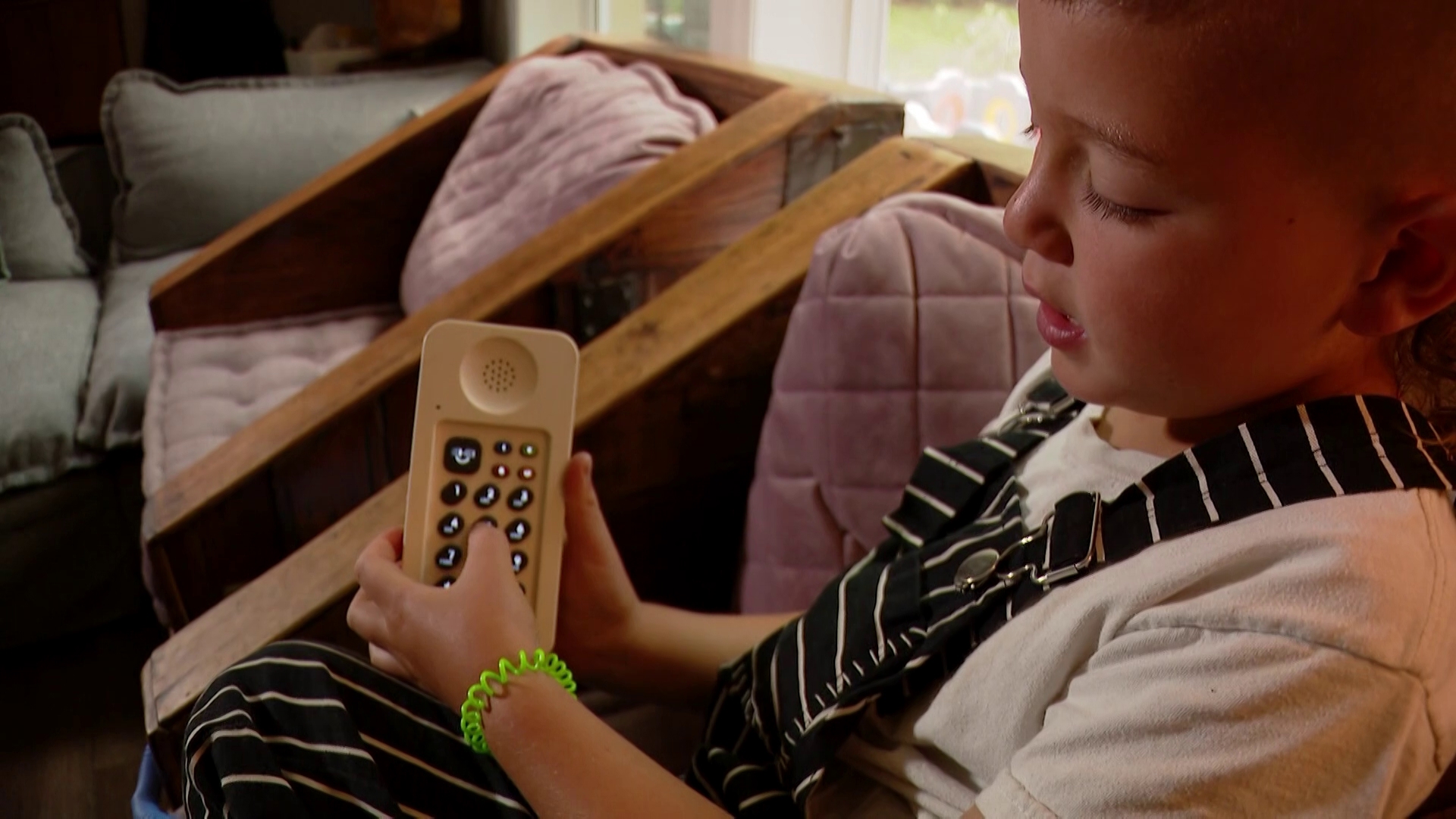 San Juan Island initiative connects kids with 'Tin Can' phones to ...