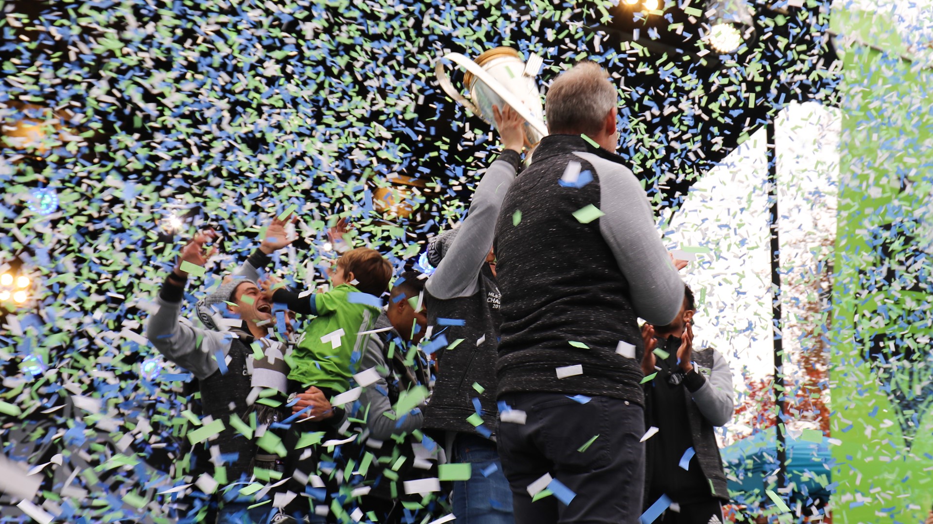 5 moments to watch again from the Sounders parade and rally | king5.com