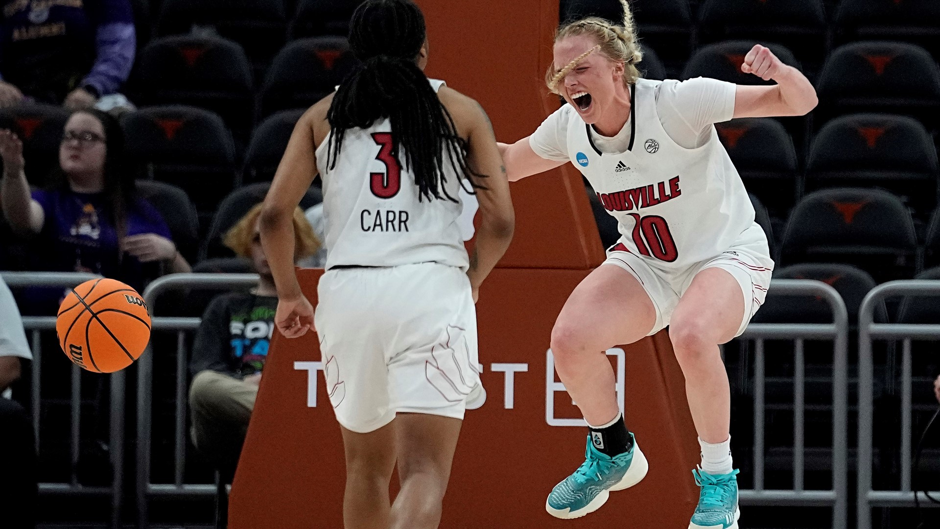Louisville women in familiar March Madness spot, face Iowa | king5.com