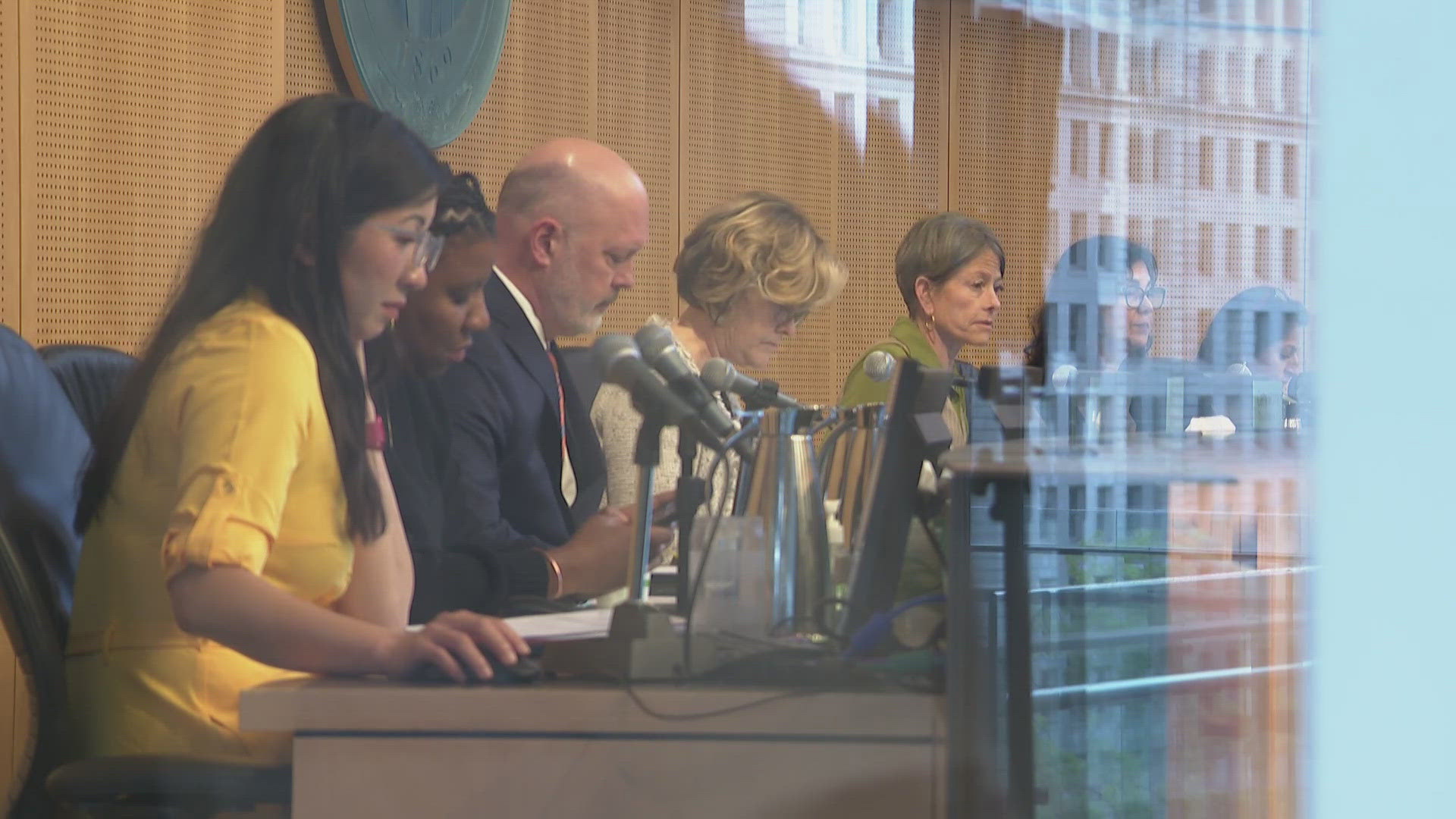 Seattle City Council approves 'stay out' zones for people with drug ...