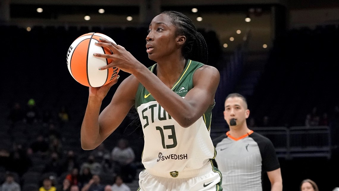 Mitchell hits 7 3s, scores a season-high 25 points to help the Fever ...