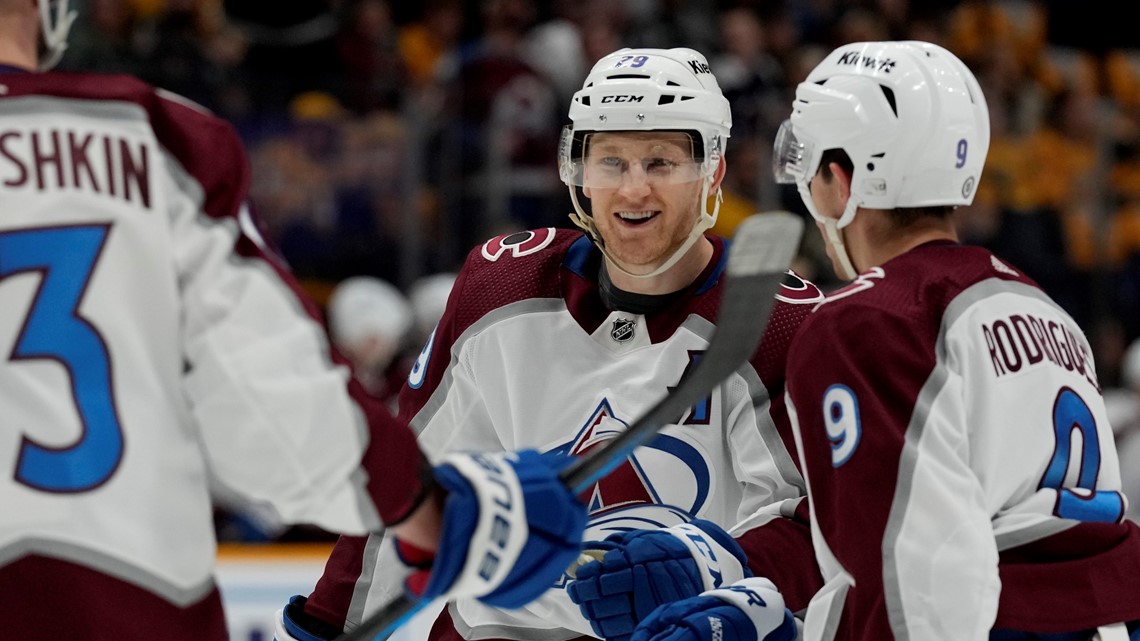 Avs beat Predators 4-3 to win Central and face Seattle Kraken in 1st ...