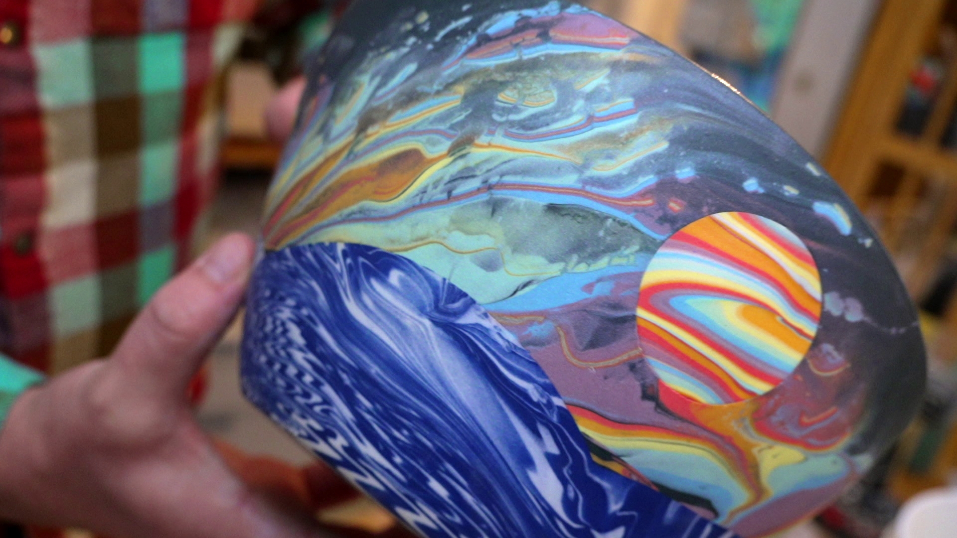 Orcas Island potter's mesmerizing creations captivate millions online ...