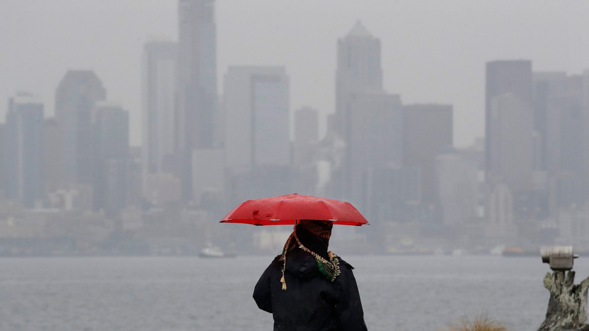 Seattle’s famous gum wall cleaned again | king5.com