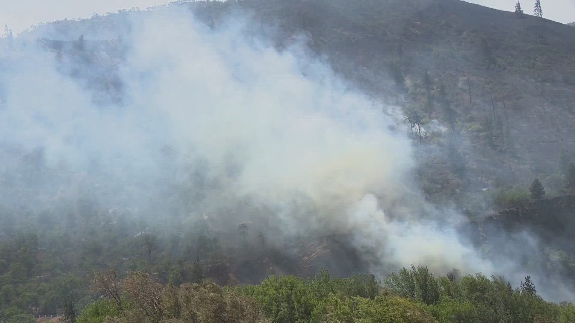Rowena fire still burning near The Dalles | king5.com