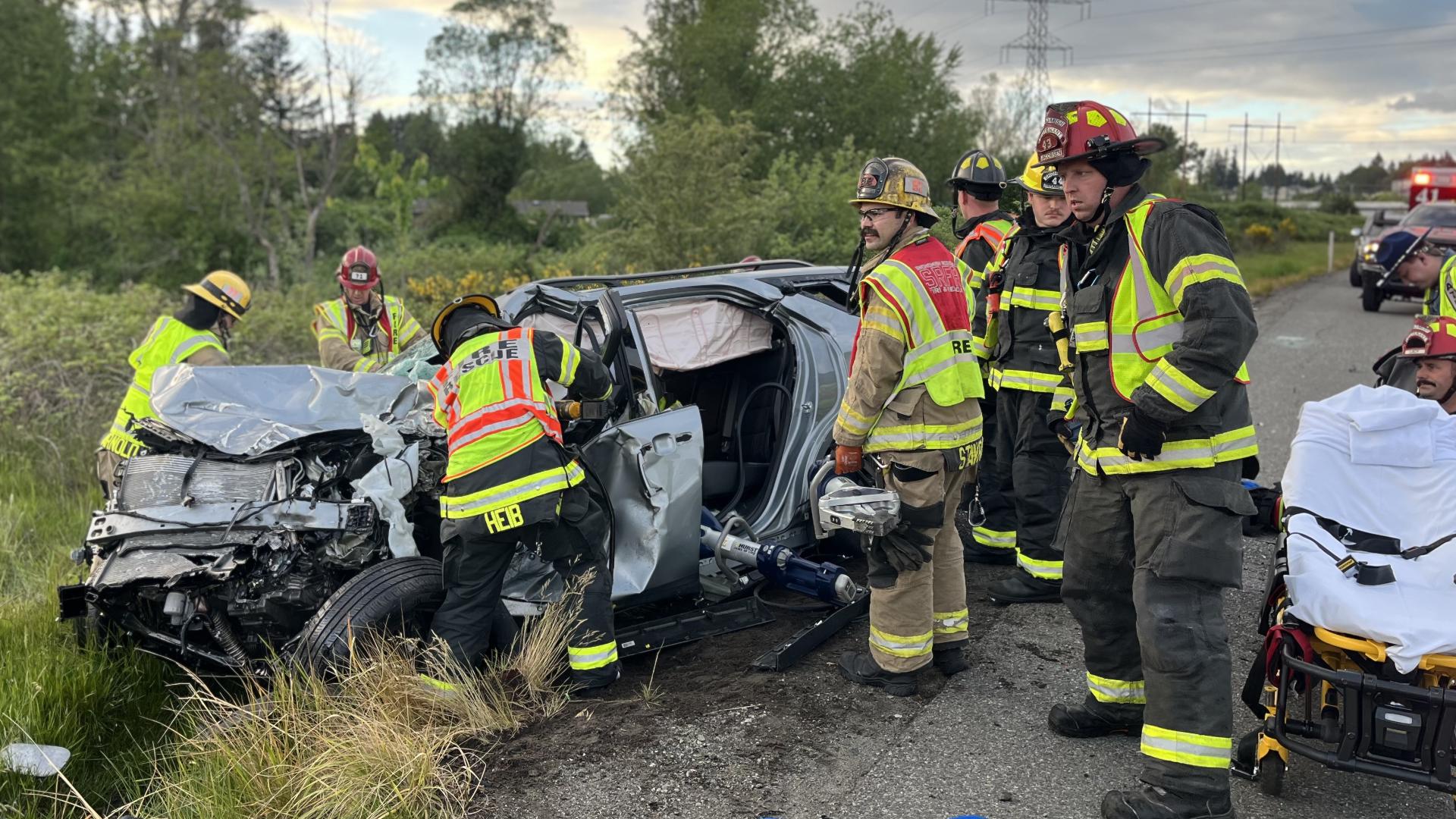 Head-on, high-speed collision shuts down SR 9 in Snohomish on Saturday ...