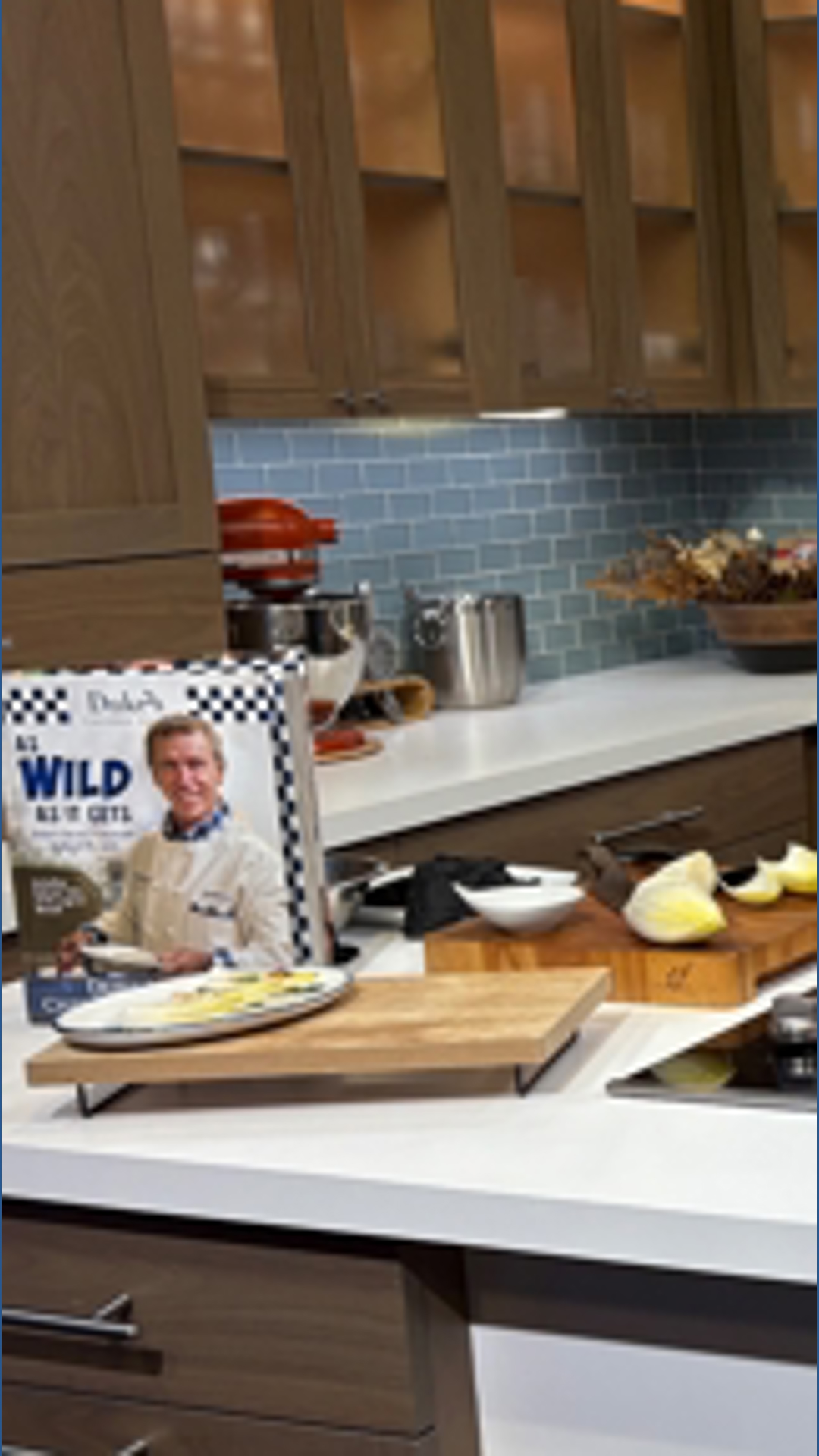 Taste testing crab appetizers from Duke's! - New Day NW | king5.com