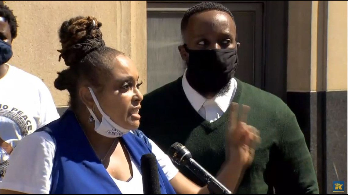 'I want justice': Family of Manuel Ellis who died in Tacoma police ...