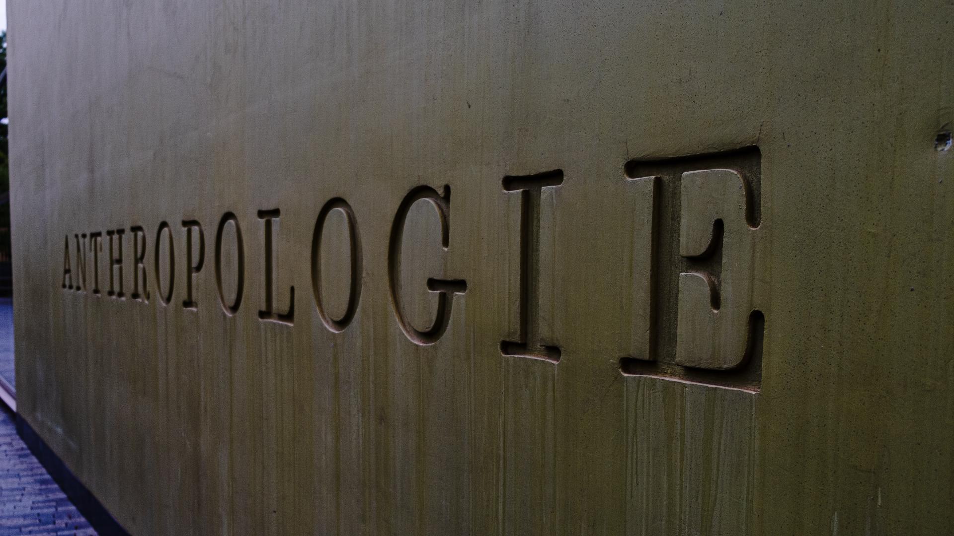 Anthropologie to close downtown Seattle store in January | king5.com