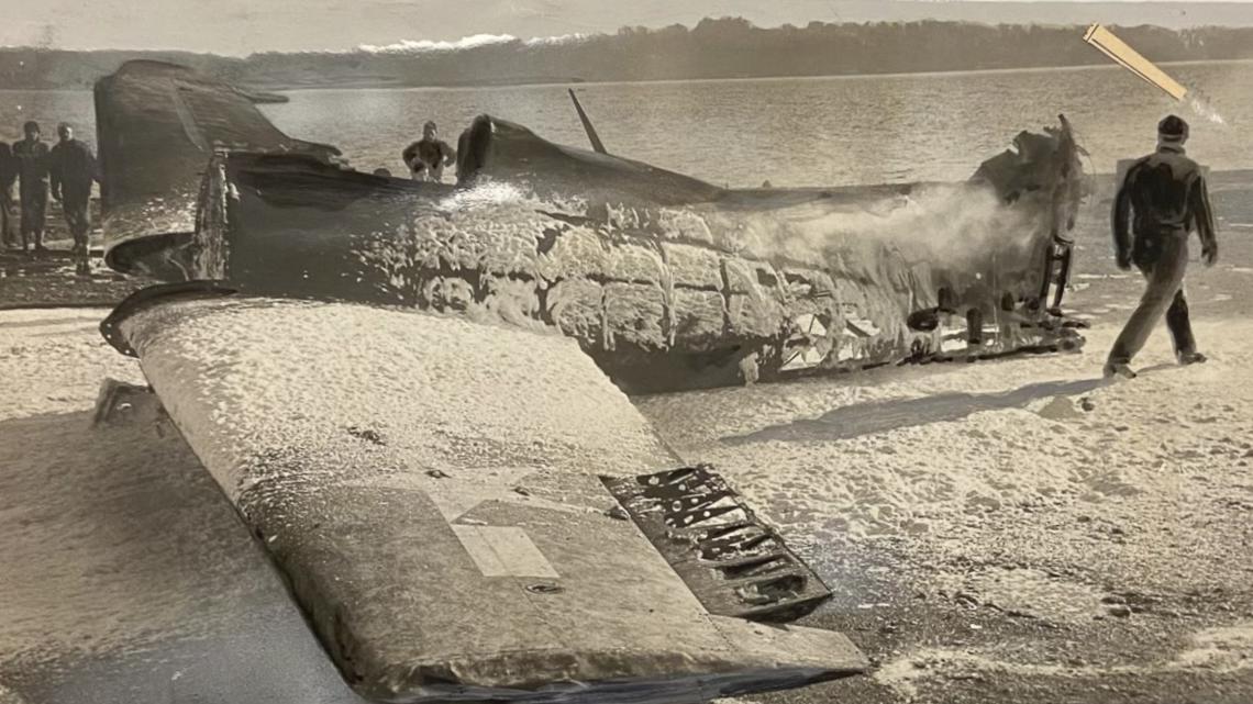 Rare WWII Helldiver takes to skies after decades in Lake Washington ...