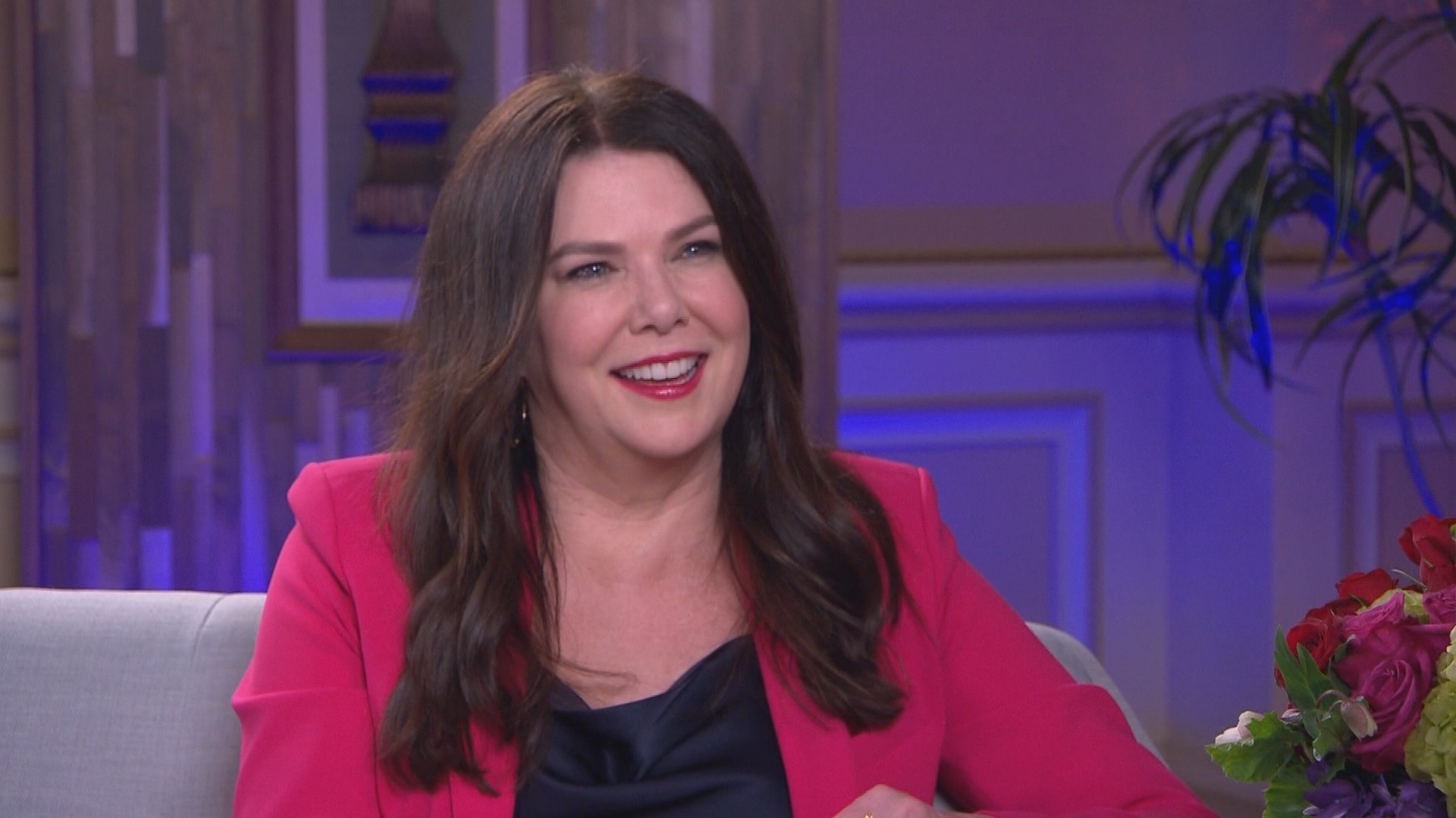 NBC stars sing the praises of new primetime comedy | king5.com