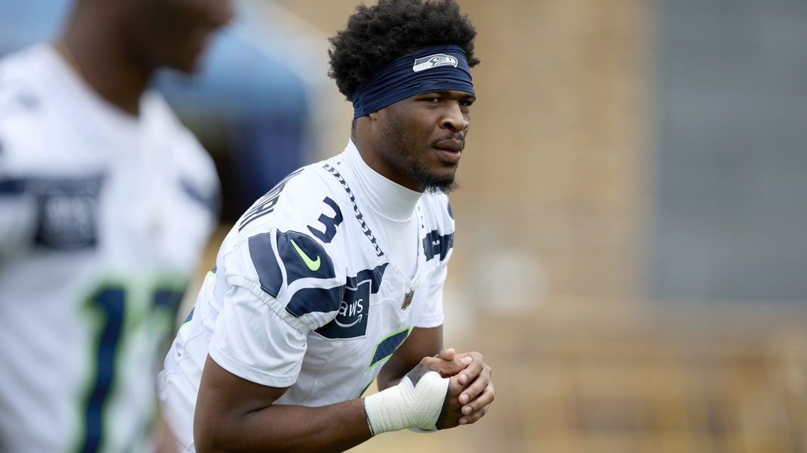 Ex-Seahawk Jason Childs leads Saltchuk Marine with strategy | king5.com