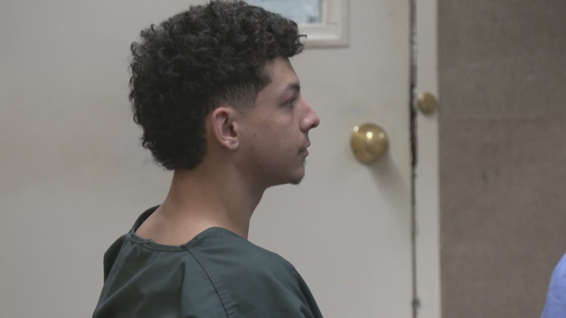 Suspect 'appeared to be in shock' after shooting, killing Seattle high ...