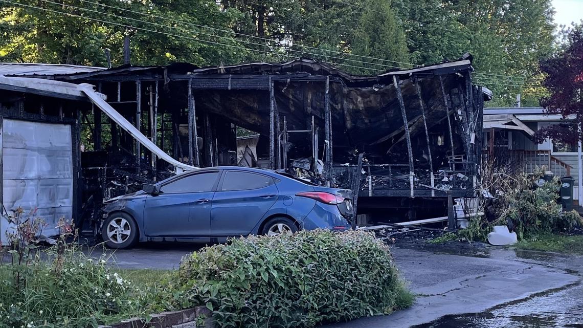 10-year-old, 17-year-old killed in Lacey fire | king5.com