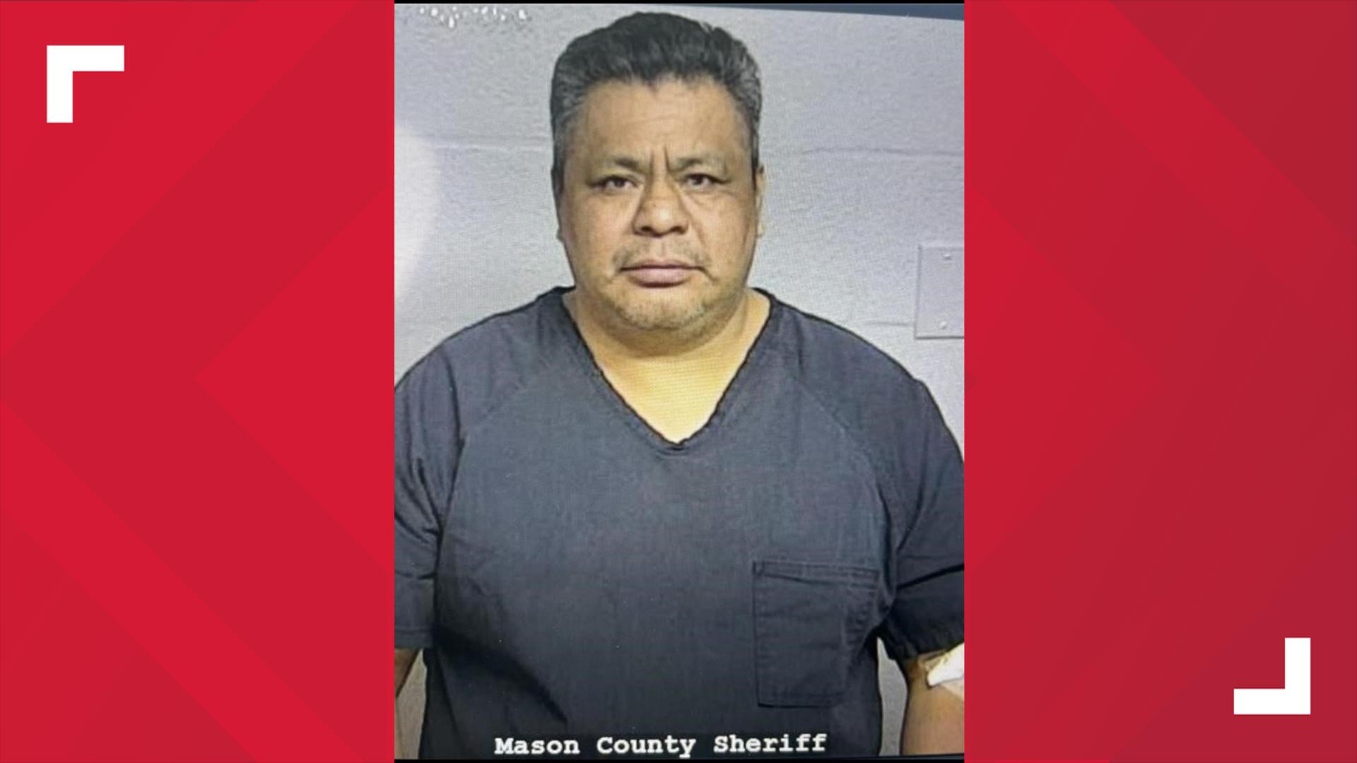 Deputies search for man escaped from Mason County Jail custody | king5.com