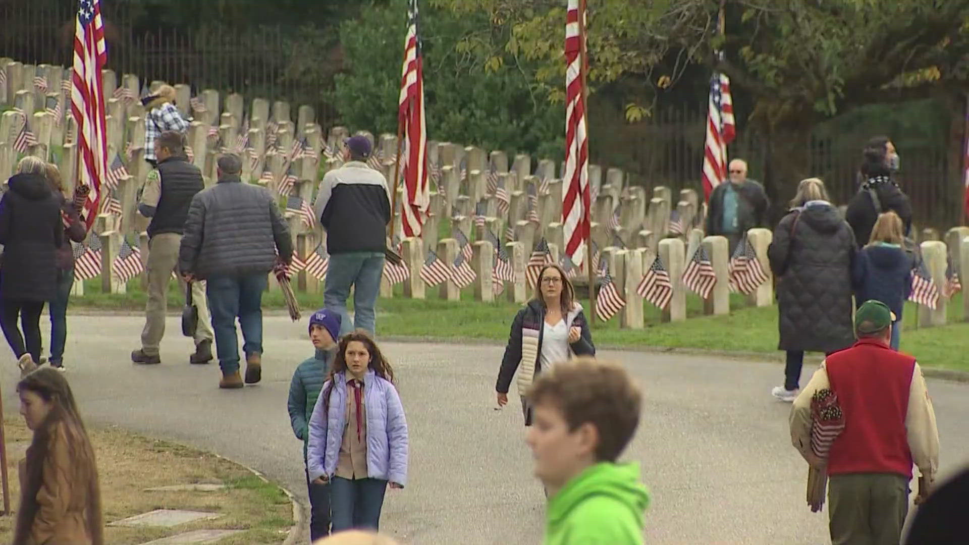 Apple unveils bizarre new wearable pocket for iPhones | king5.com