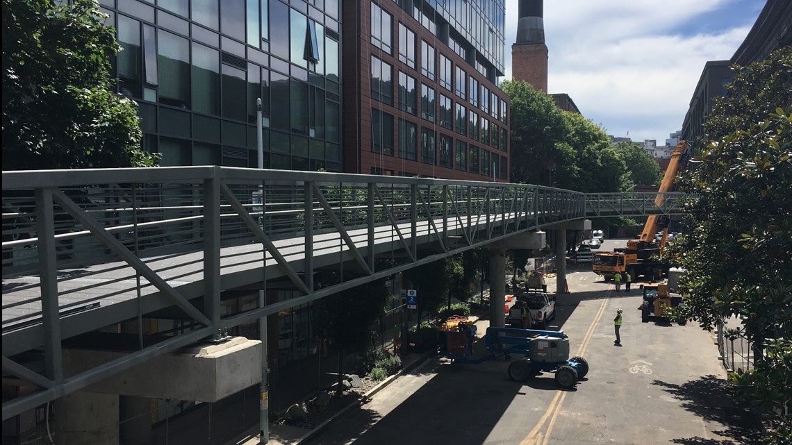 More lane restrictions as another section of the Seattle viaduct comes ...
