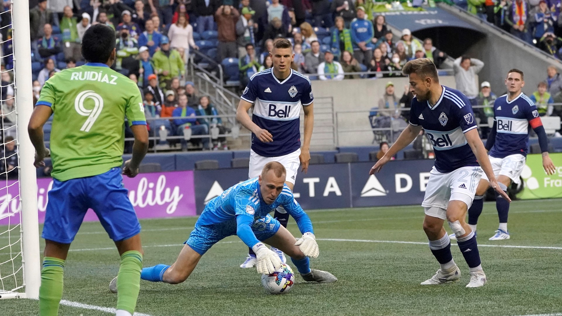 Ruidiaz and the Seattle Sounders visit the Vancouver Whitecaps | king5.com