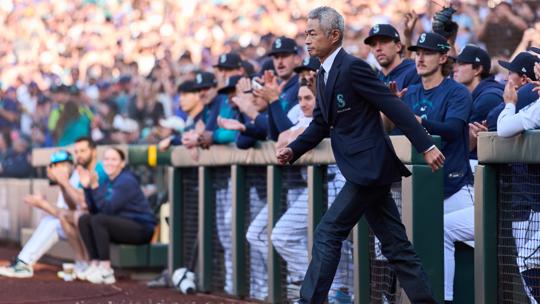 Ichiro, Mariners legends set for first-ever alumni home run derby ...