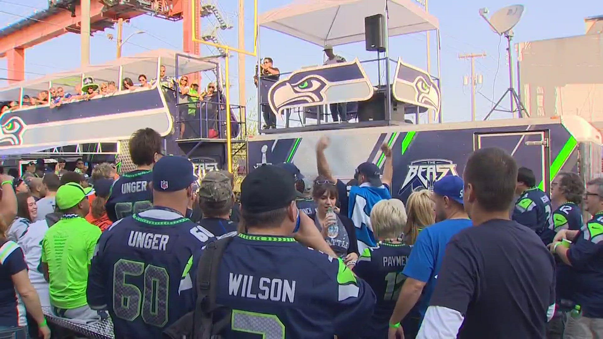 The story behind the Seahawks 'Beast Bus' | king5.com
