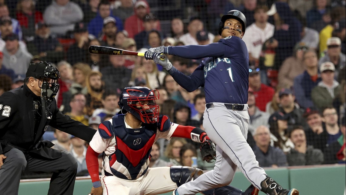 Why do track runners have staggered starts? | Paris Olympics | king5.com