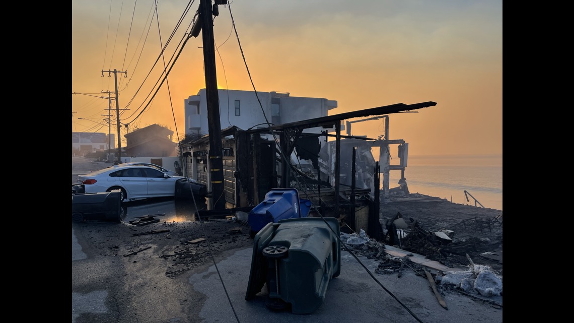 'It was a firestorm': Wildfires devastate Malibu neighborhood | king5.com