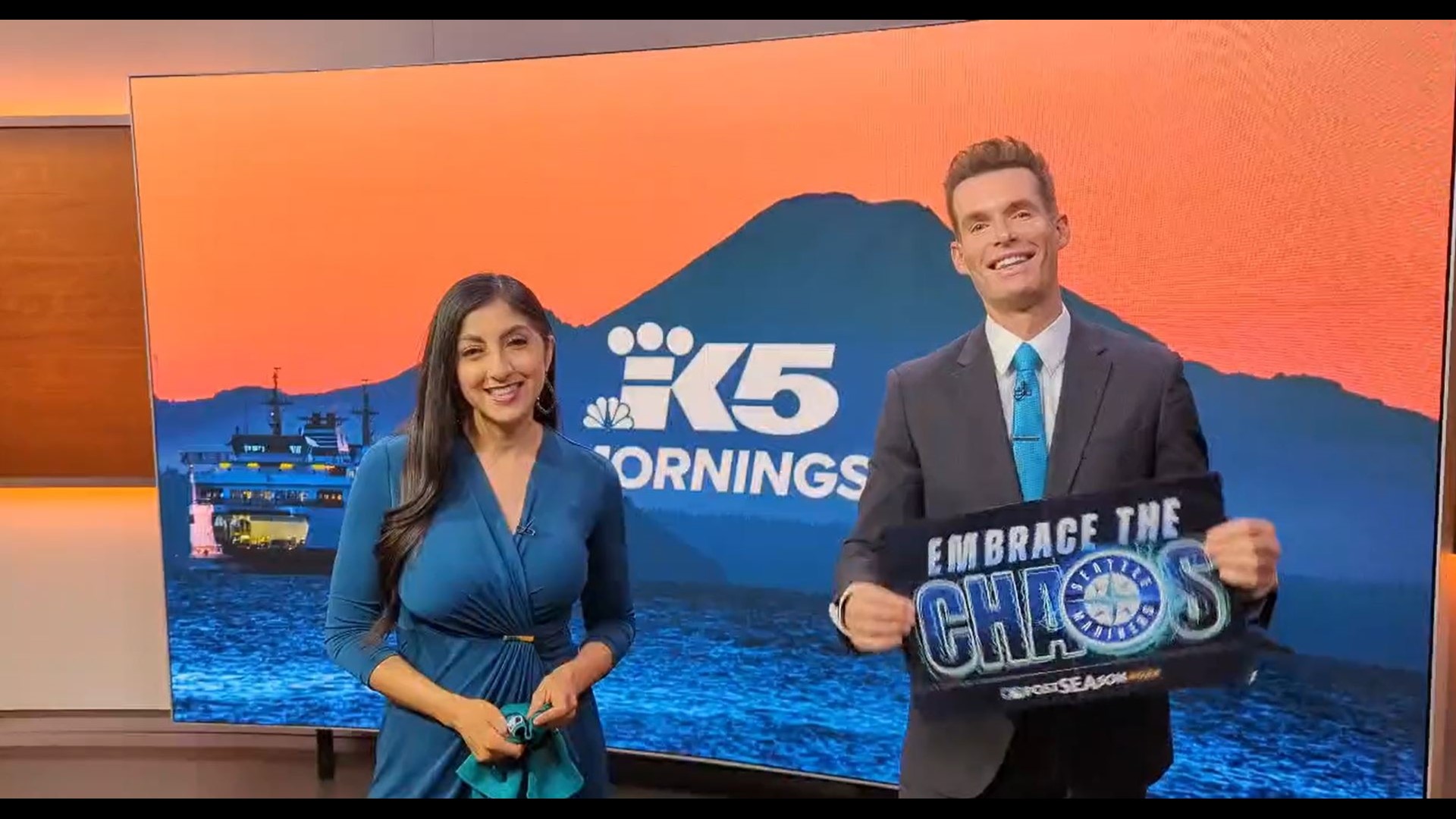 KING 5, KHOU anchors enter friendly wager for ALDS Game 3 | king5.com