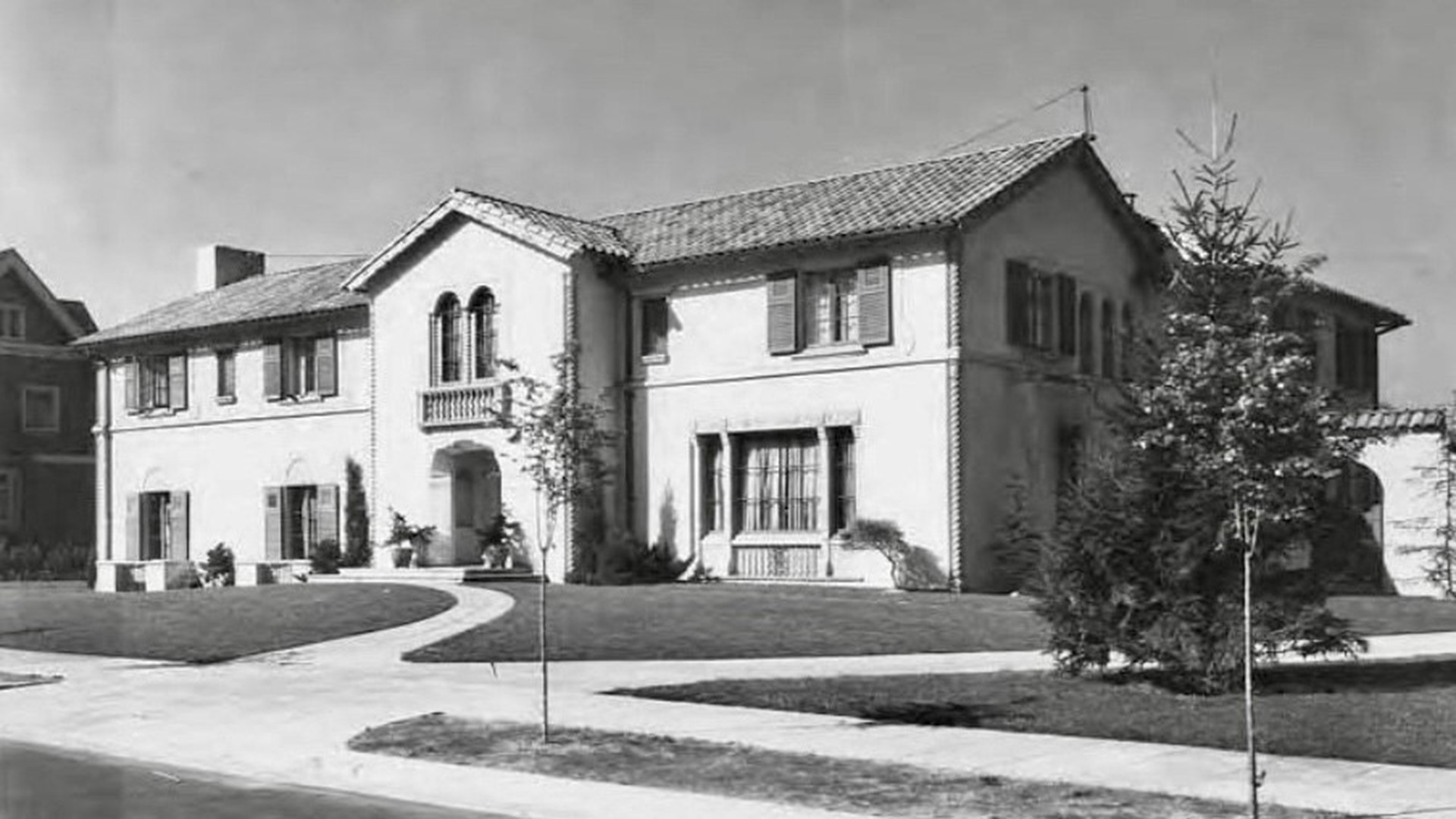 Live in timeless luxury in this historic Seattle home | king5.com