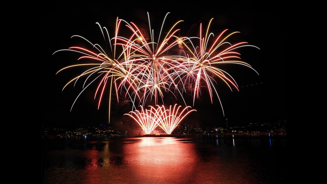 PHOTOS: Fourth of July fireworks sparkle over Seattle's Lake Union ...