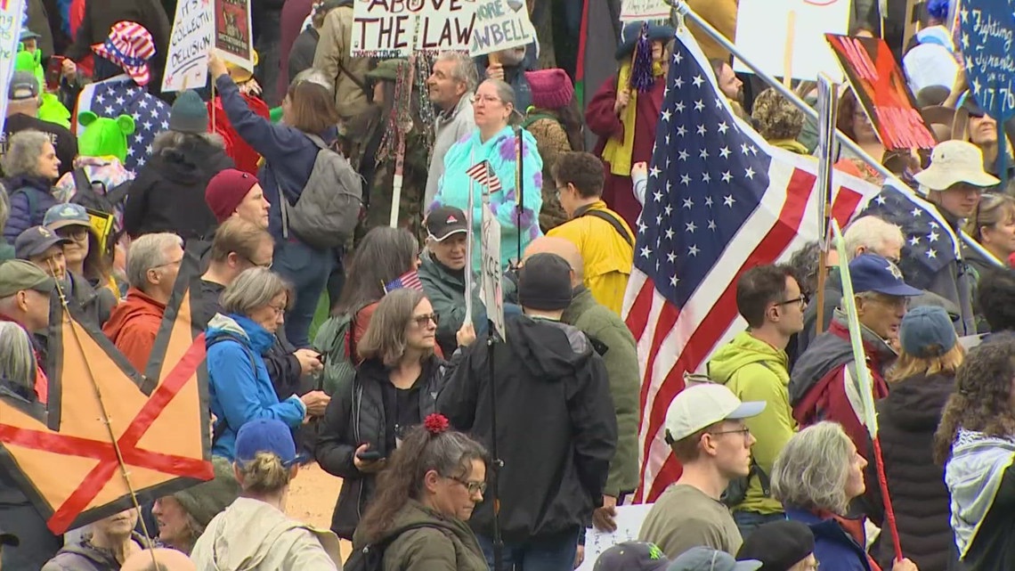 Nearly 90,000 join Seattle’s ‘No Kings’ march | king5.com
