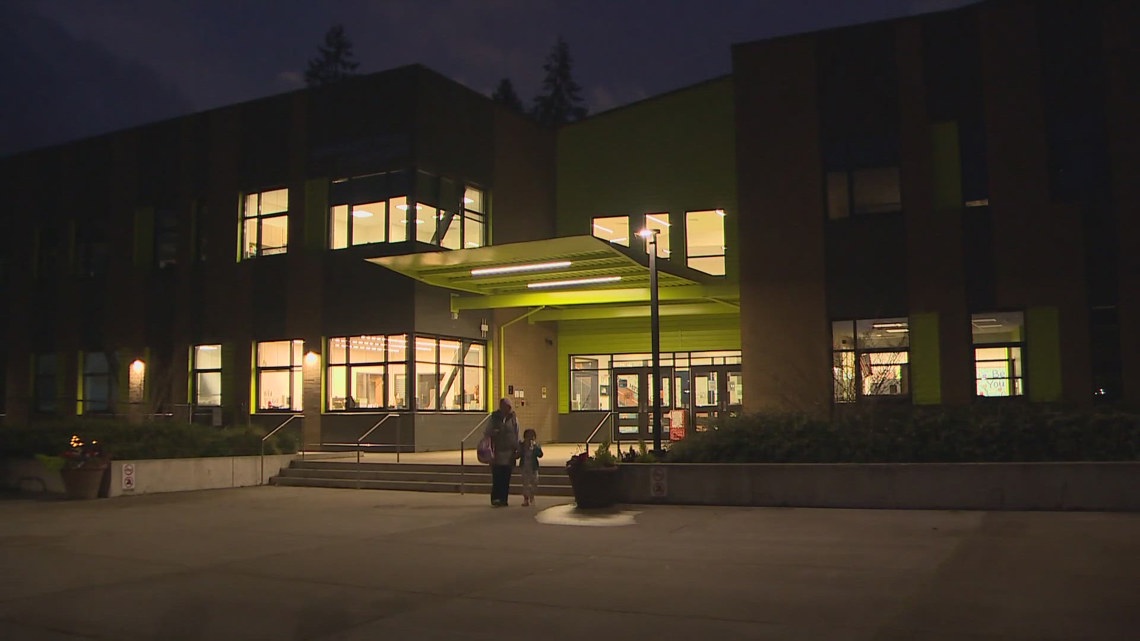 Sammamish police increase patrols near school after child luring ...
