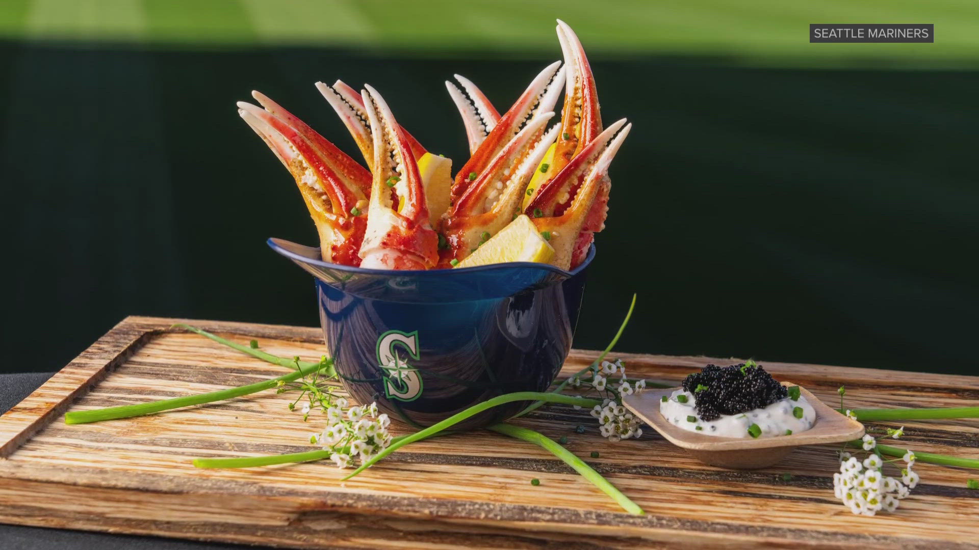 Mariners unveil new food items for ALDS at T-Mobile Park | king5.com
