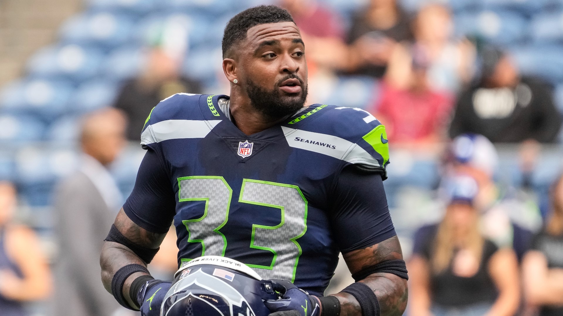 Former Seahawk Jamal Adams signs free agent contract with Titans ...
