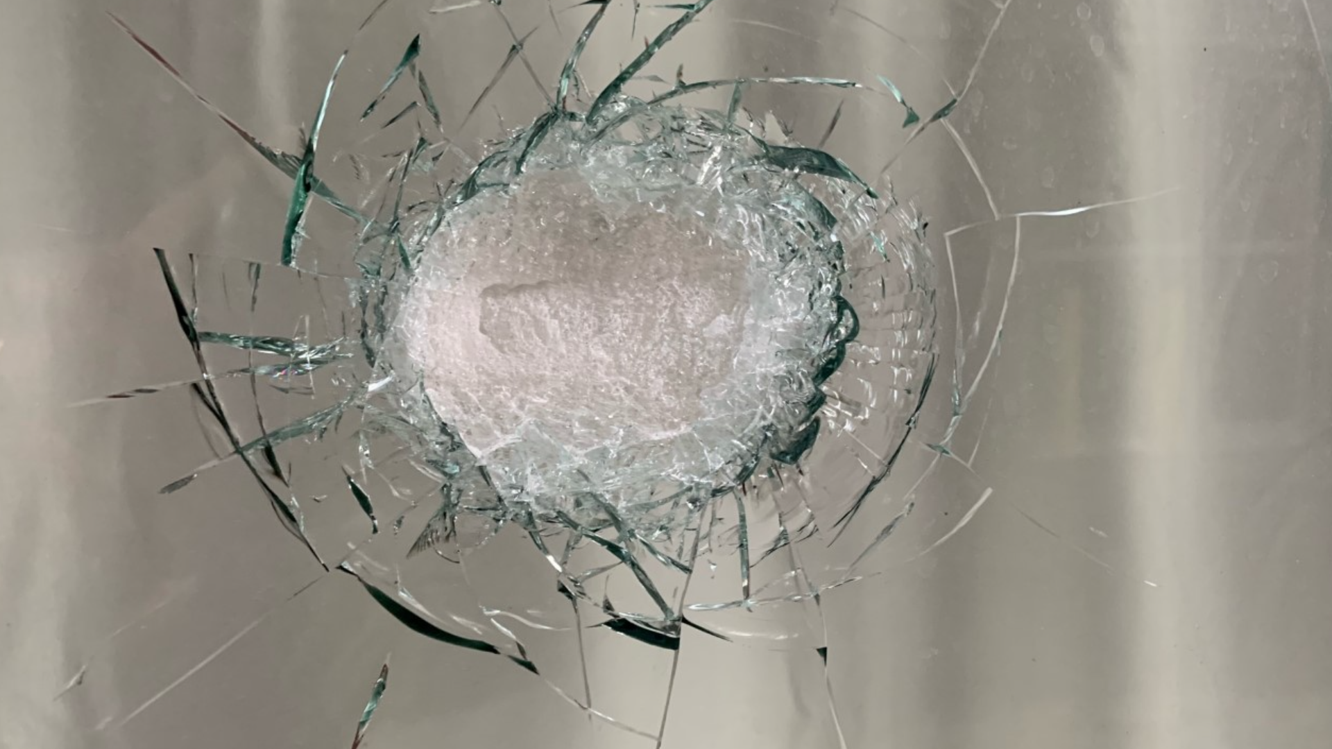 Aftermath of 'gun battle' in Capitol Hill | king5.com