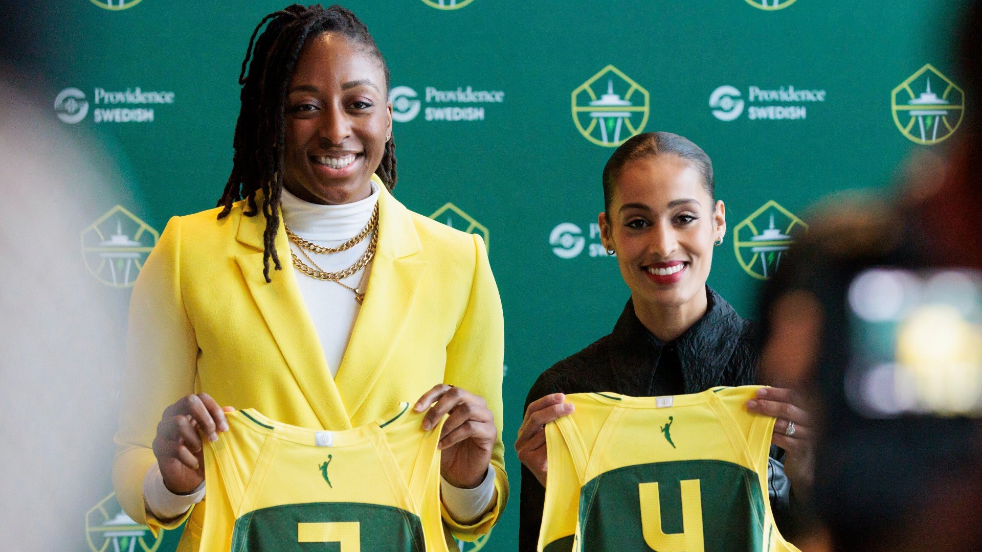Skylar Diggins-Smith finds fresh start in Seattle with Storm | king5.com
