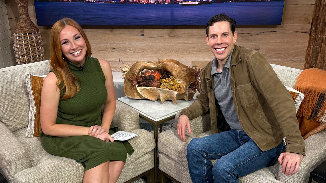 Ryan Hamilton films Netflix special at Neptune Theater | king5.com