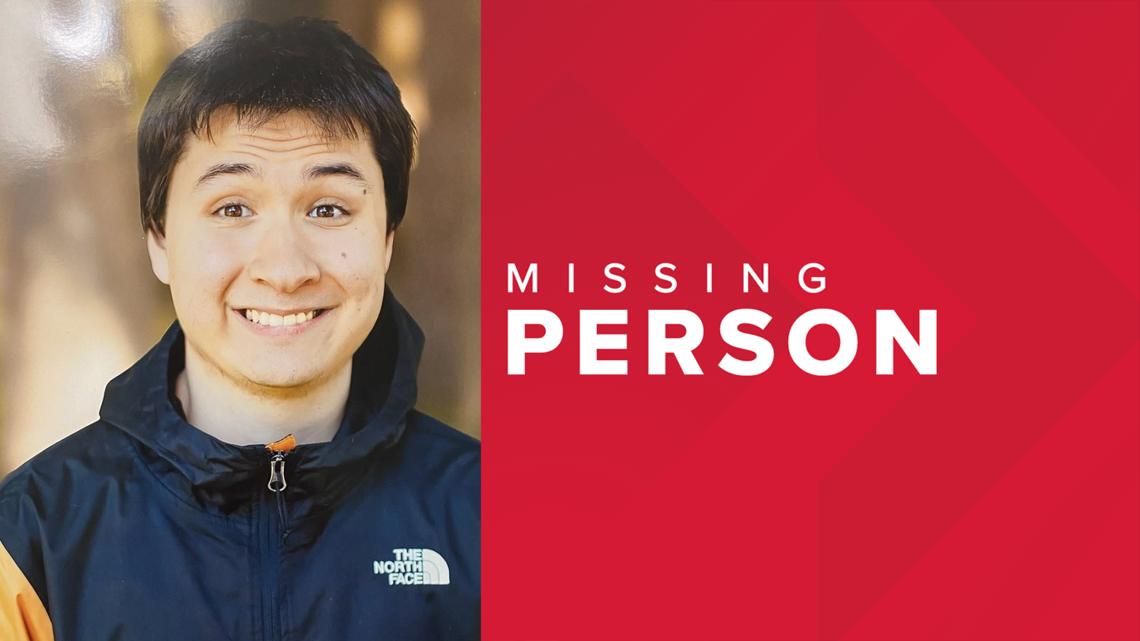 The brains behind Seattle's iconic pink 'toe' truck | king5.com