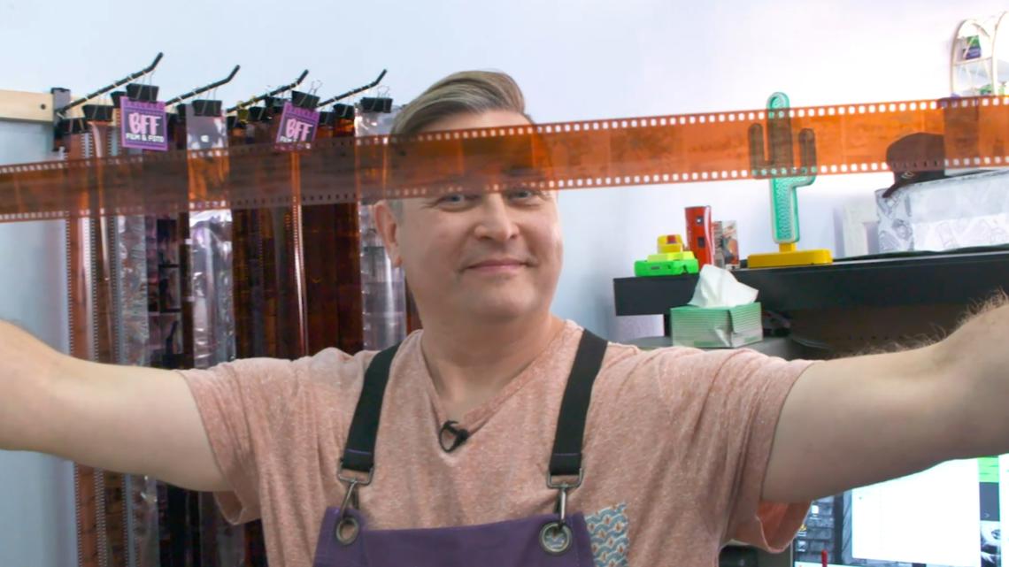 This Seattle photo store proves that people still want film | king5.com