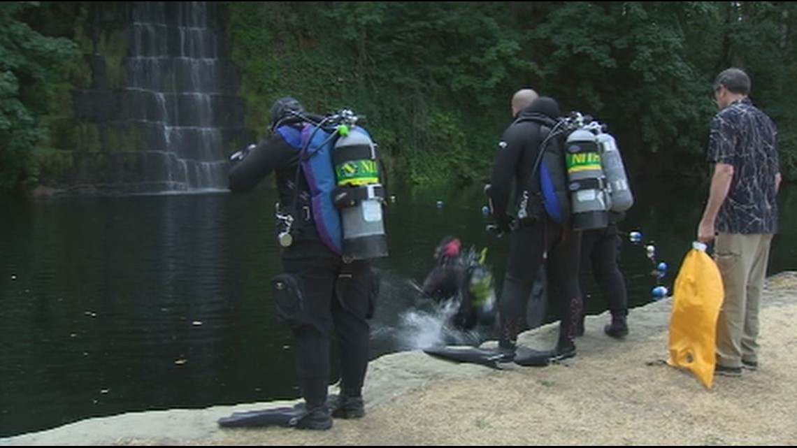 Mayor Fournier dives in to the Tenino Quarry Pool | king5.com
