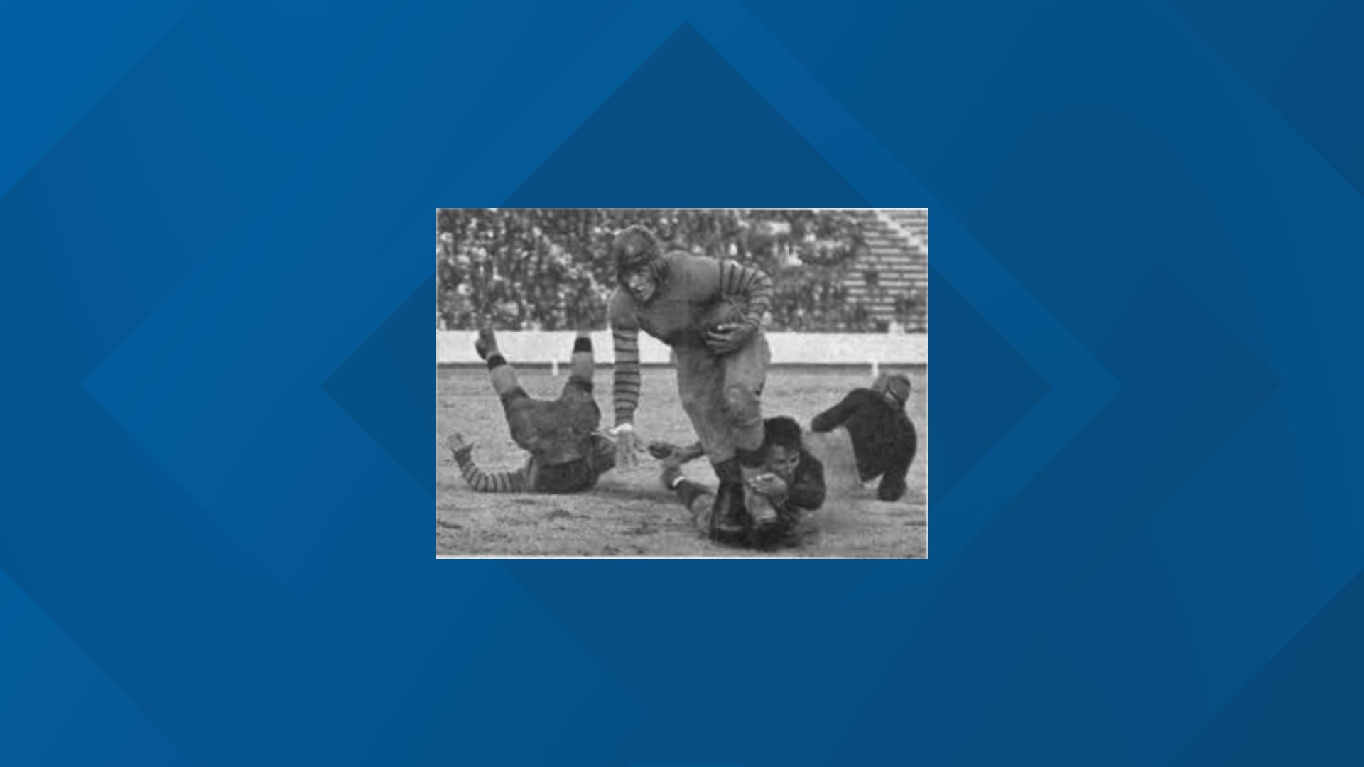 This month marks 100 years since UW football's first-ever bowl game ...