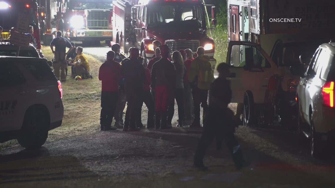 Small plane crash kills pilot, passenger near Eatonville | king5.com