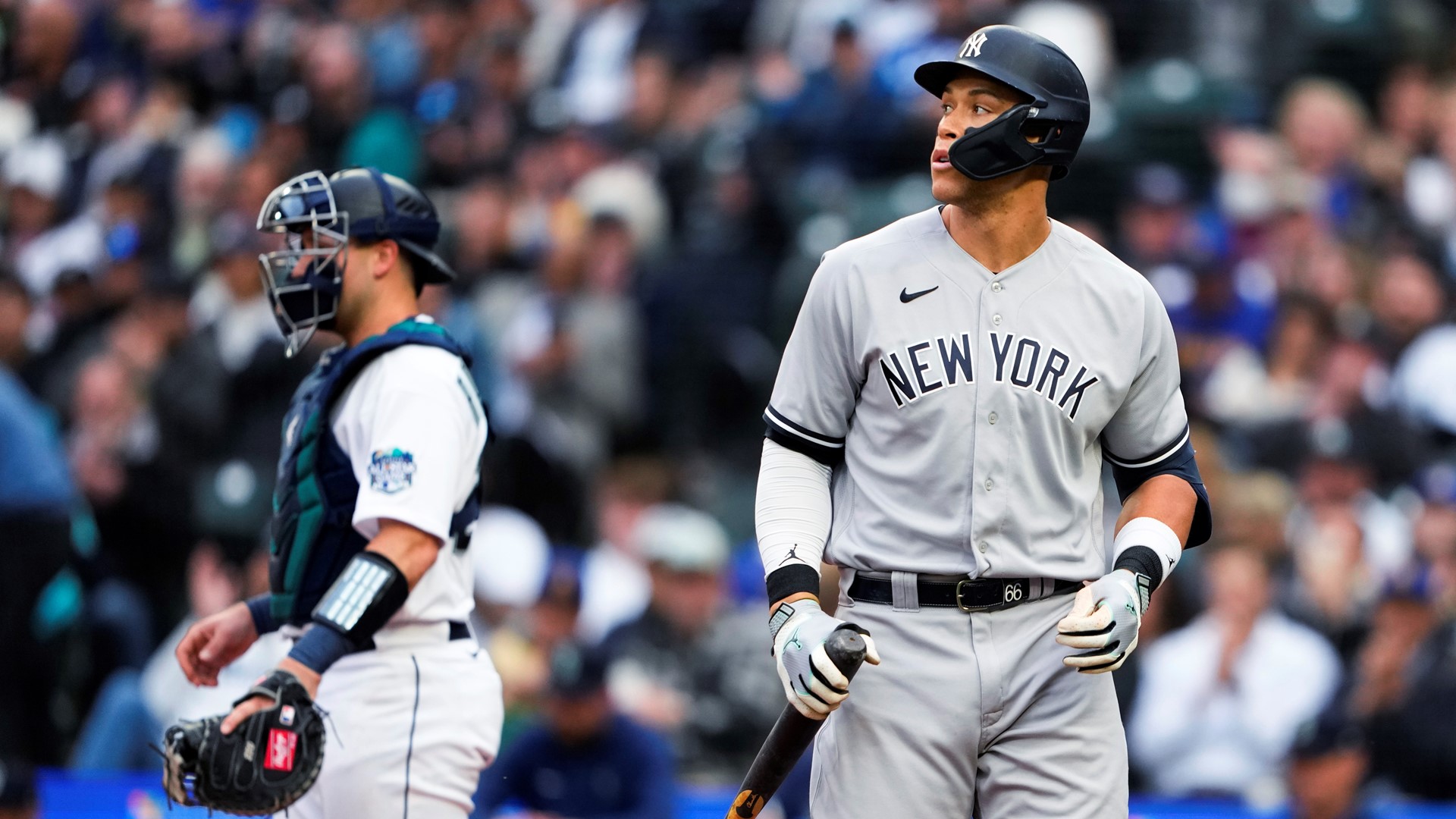 Cal Raleigh's record-breaking home run lifts Mariners over Astros for 6 ...