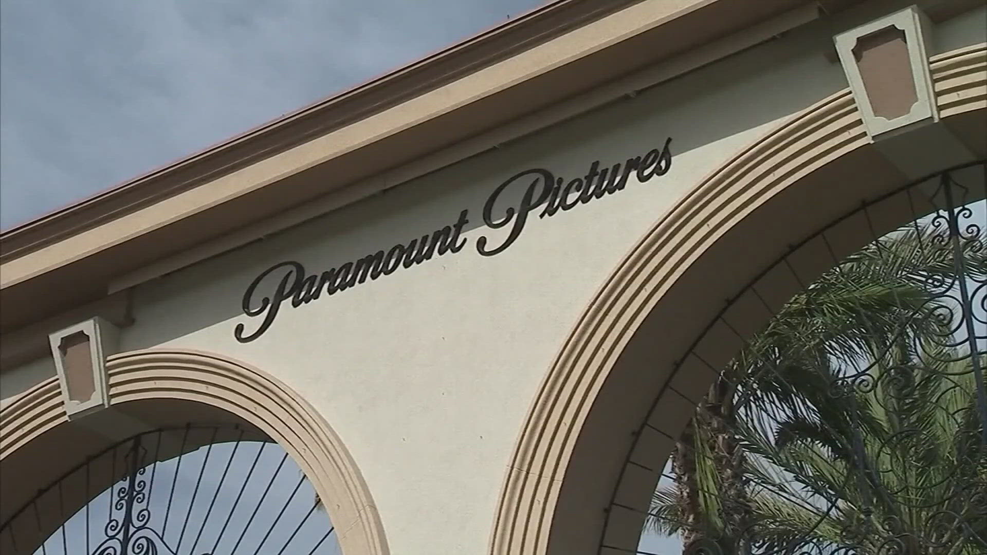 BREAKING: Paramount-Skydance offers hostile bid to purchase Warner Bros ...
