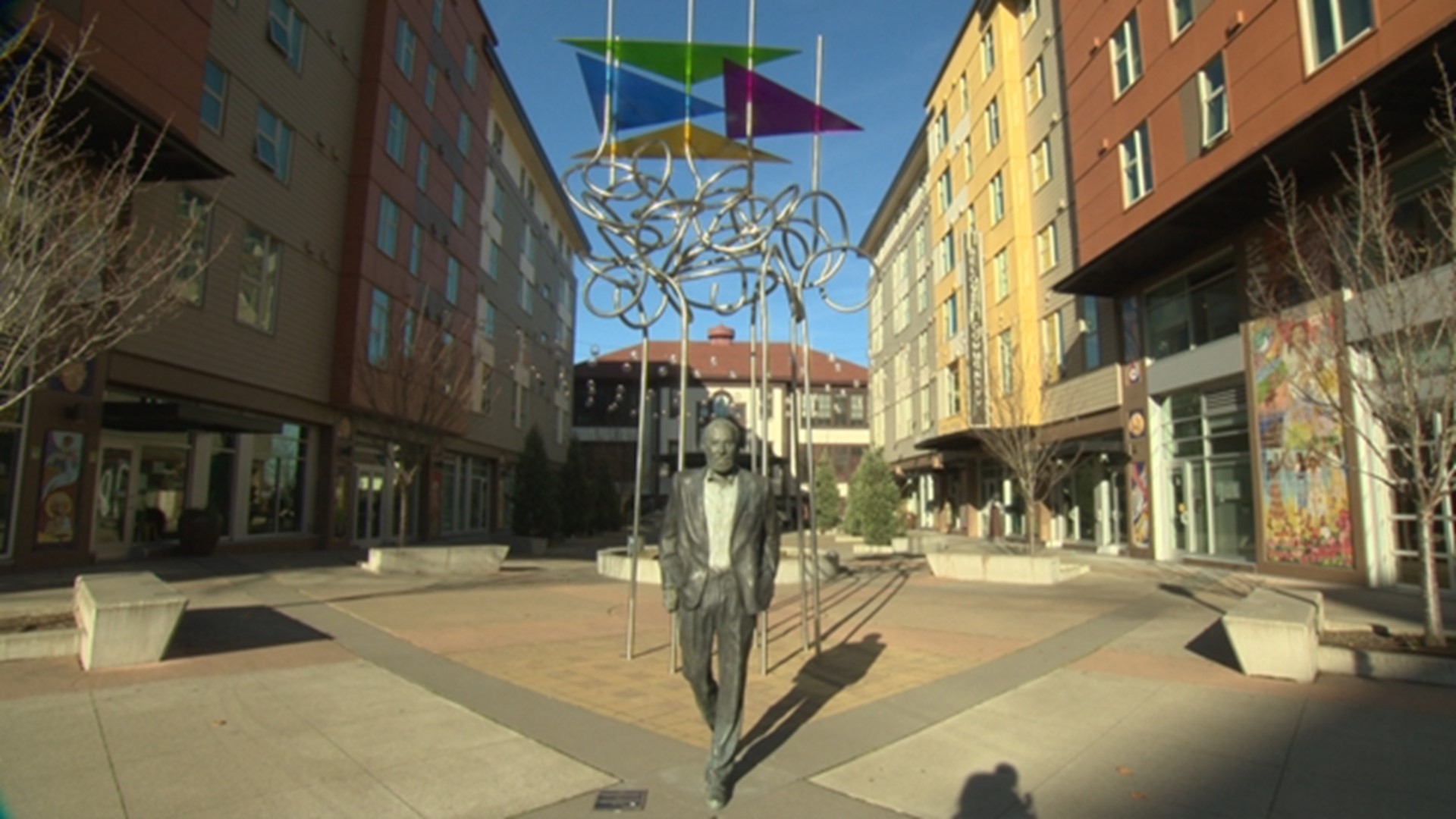 El Centro de la Raza continues to be a center of hope for all | king5.com