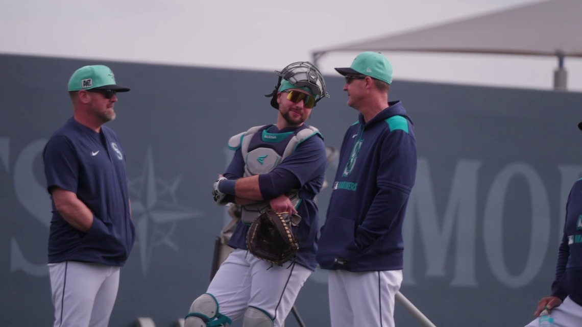 Mariners legends rally at Spring Training to support manager Dan Wilson ...