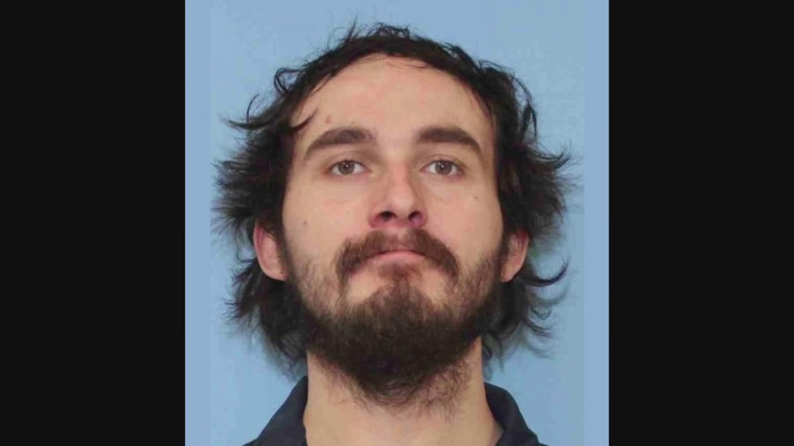 Son charged in Federal Way double murder | king5.com