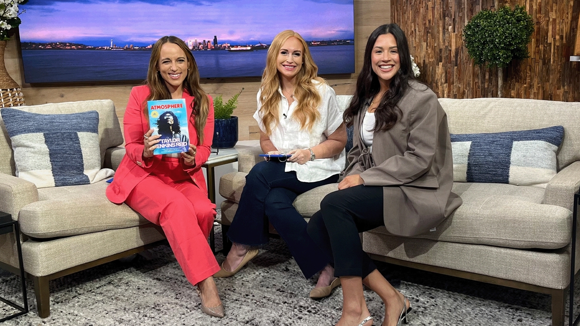 Kelly Hanson's Book Club | king5.com